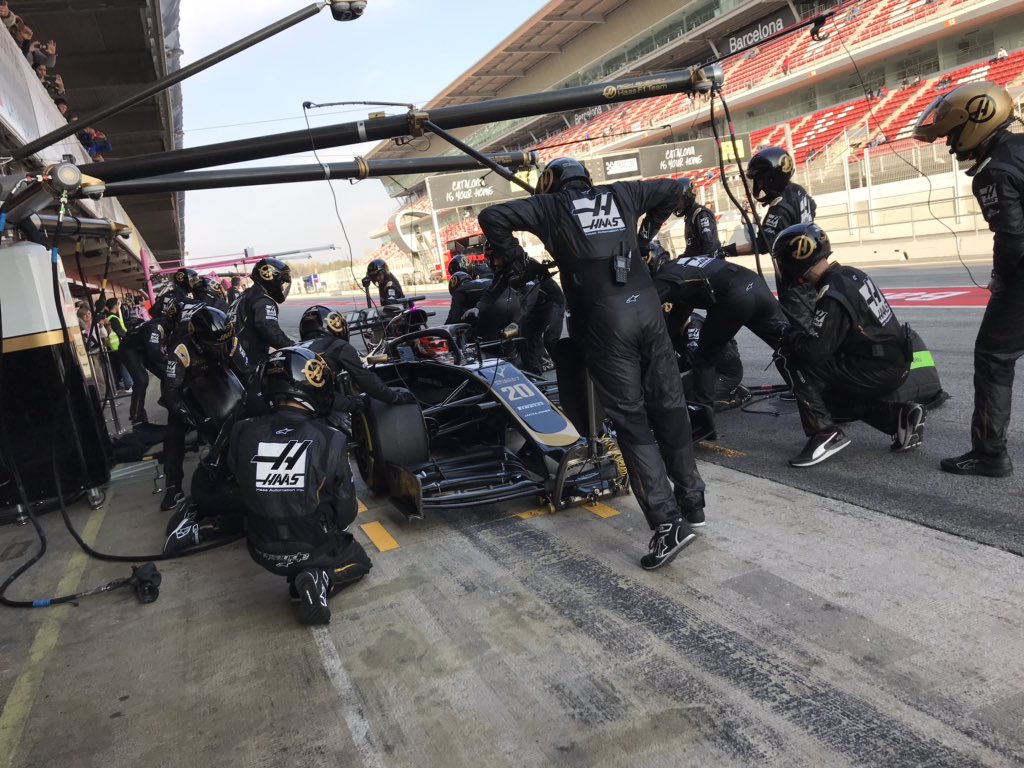 Haas refuerza sus Pit Stops para Australia - MotorTime