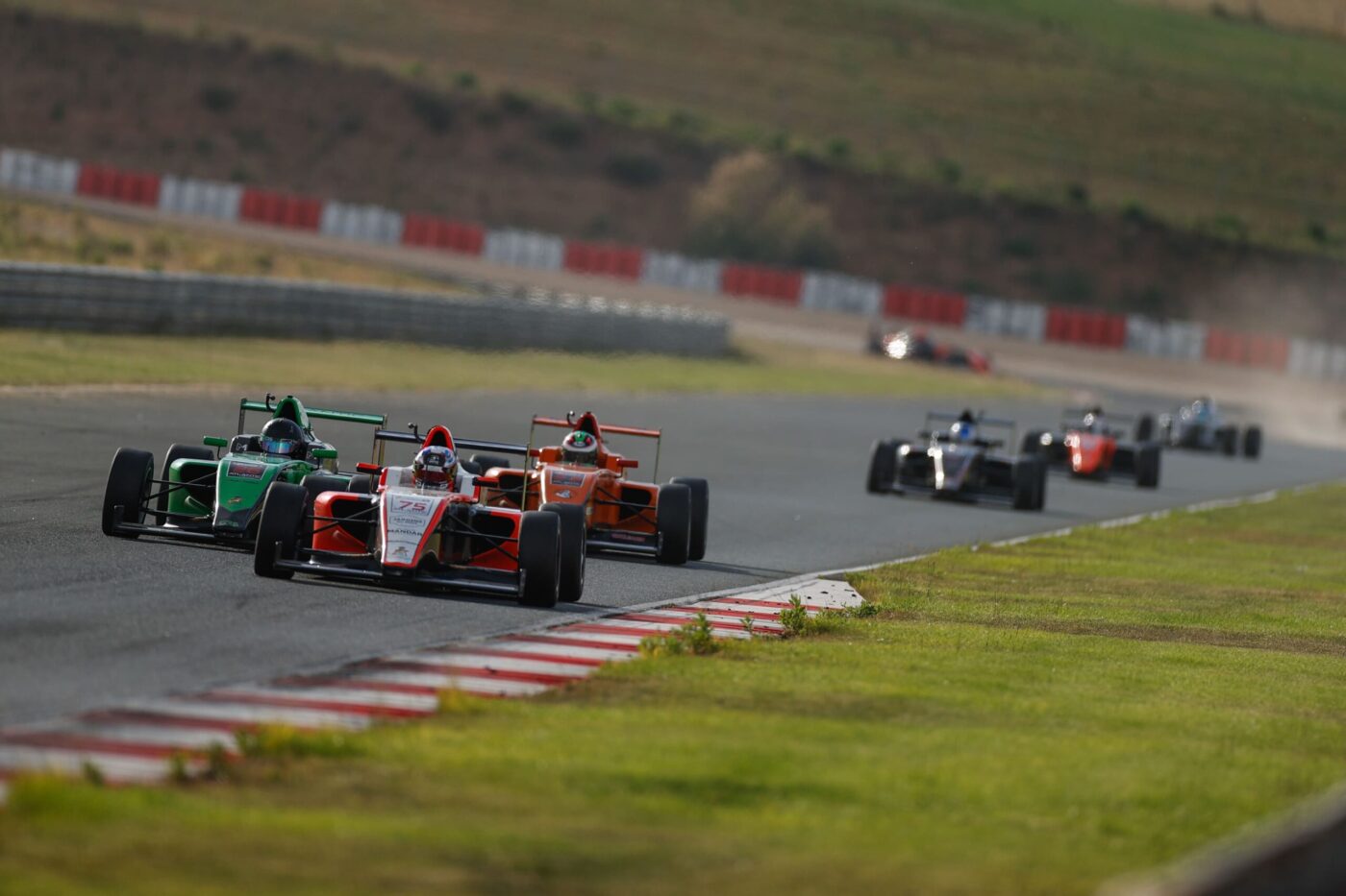 La Fórmula 4 España anuncia su calendario para 2022 - MotorTime