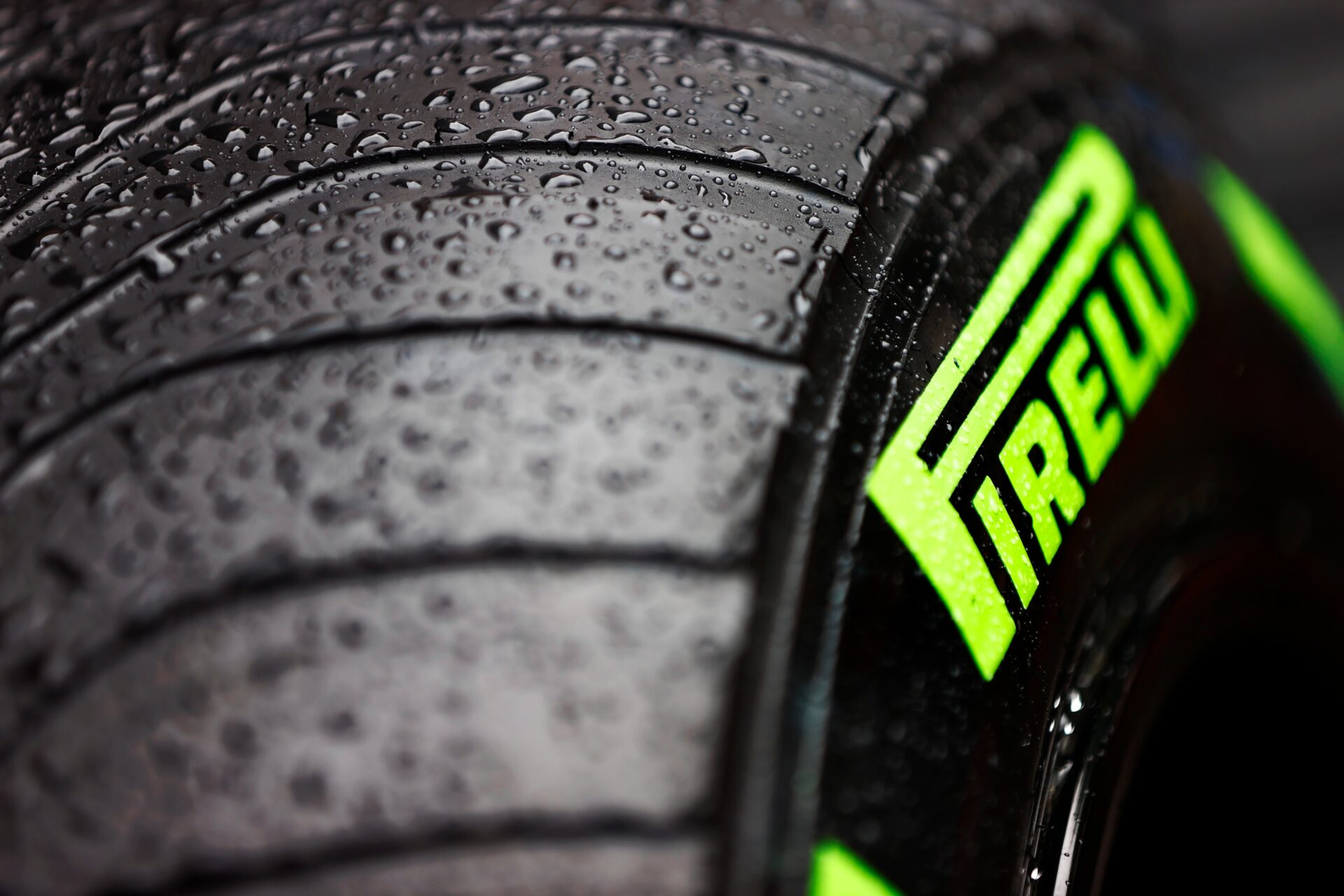 Otro reto para Pirelli en Imola: nuevo formato de clasificación y ...