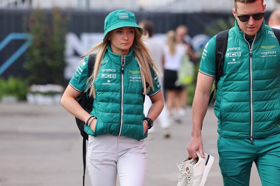 Hawkins espera tener otro test con Aston Martin tras las buenas ...